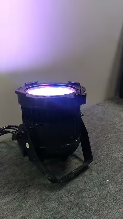 Epar 108 Par RGBW Blindada Elation - YouTube