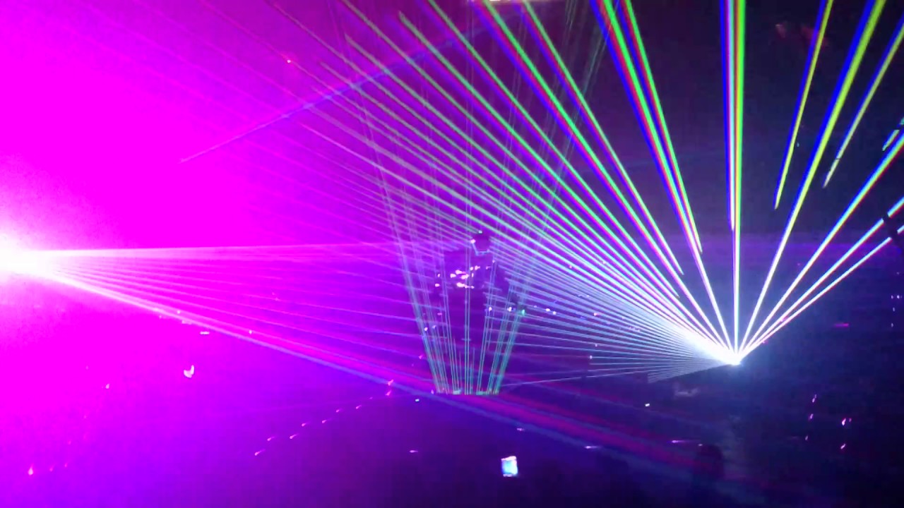 Amazing Laser show at Circus Zyair. - YouTube