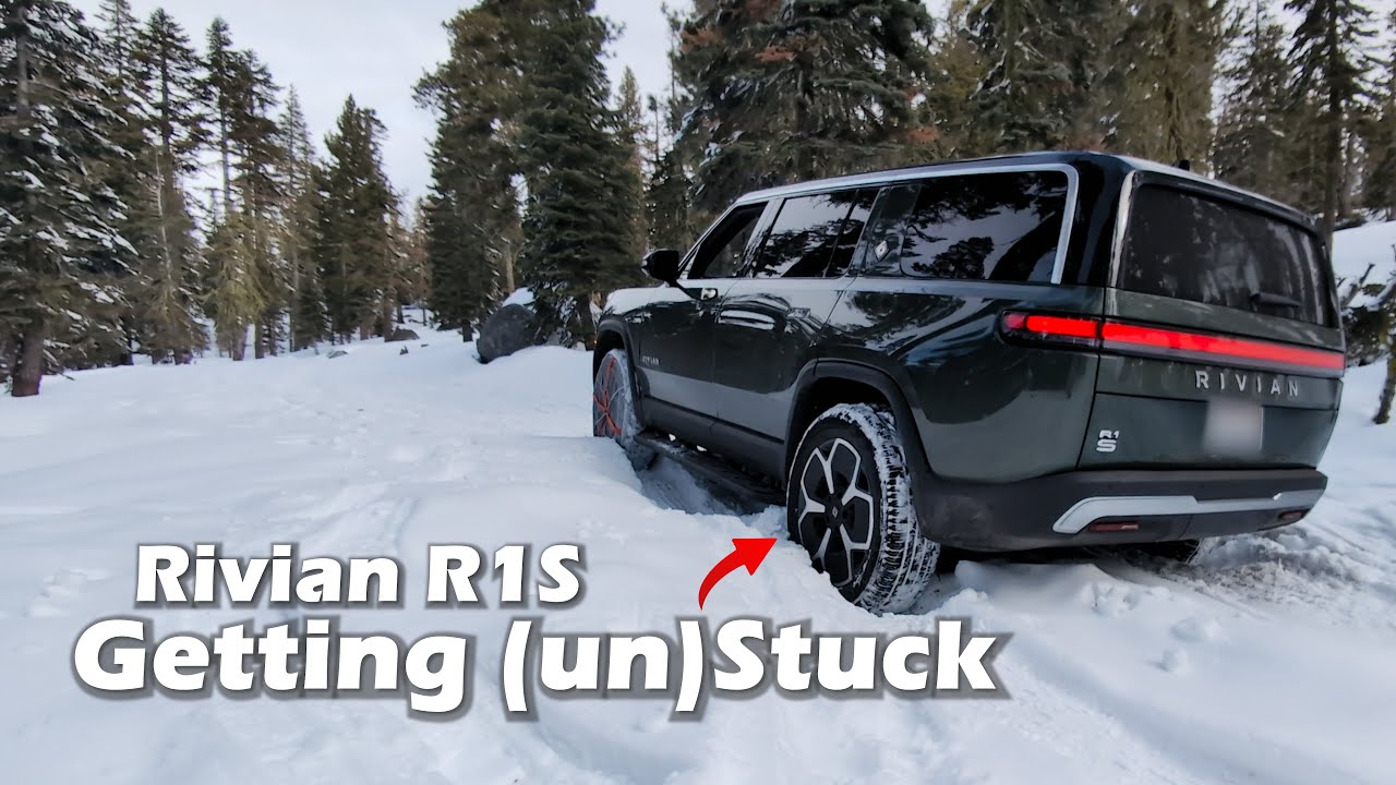 Getting (un)Stuck in Snow | Rivian R1S Gear Guard Footage | Recovery ...