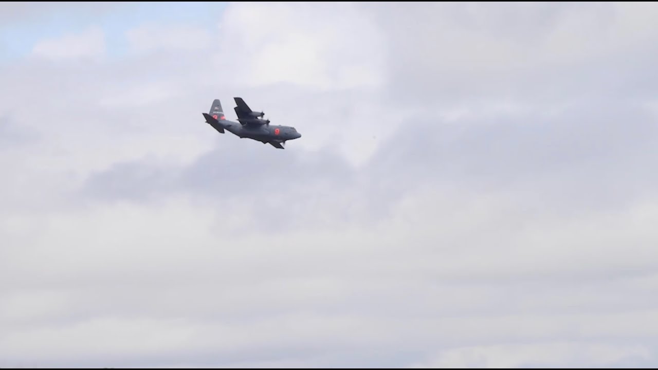 MAFFS 8 & 9 fly over Black Mountain in Idaho (Modular Aerial ...