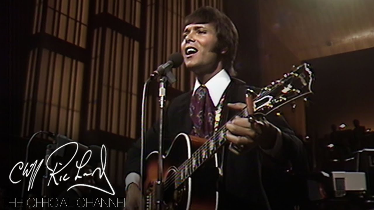 Cliff Richard - Travellin' Light (Cliff in Berlin, 1970) - YouTube