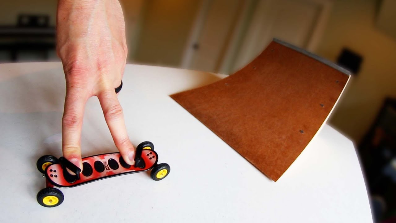 EXTREME FINGER MOUNTAIN BOARDING?! - YouTube