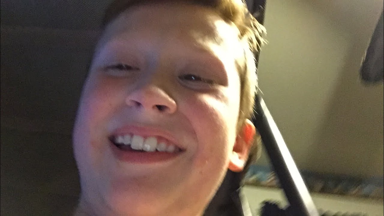 Live stream boys - YouTube