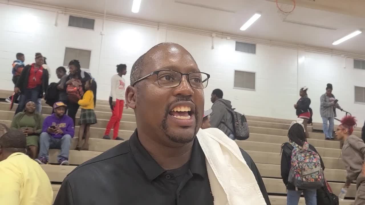 Coach Jimmy Williams talks about Raiders' win - YouTube