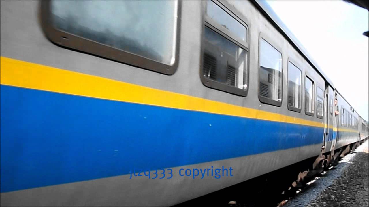 KTM 25 Class 25112 Pulau Tioman with Senandung Timuran 27 arriving ...