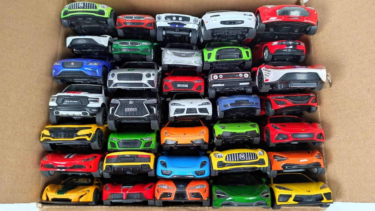 7 MINUTE REVIEW OF 35 COOL TOY CAR COLLECTIONS IN THE BOX - YouTube