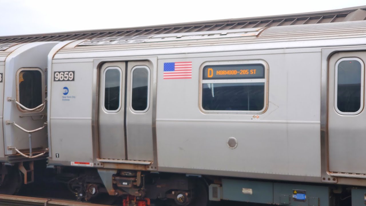 R160 (D) Train at 79 Street (F via West End) - YouTube