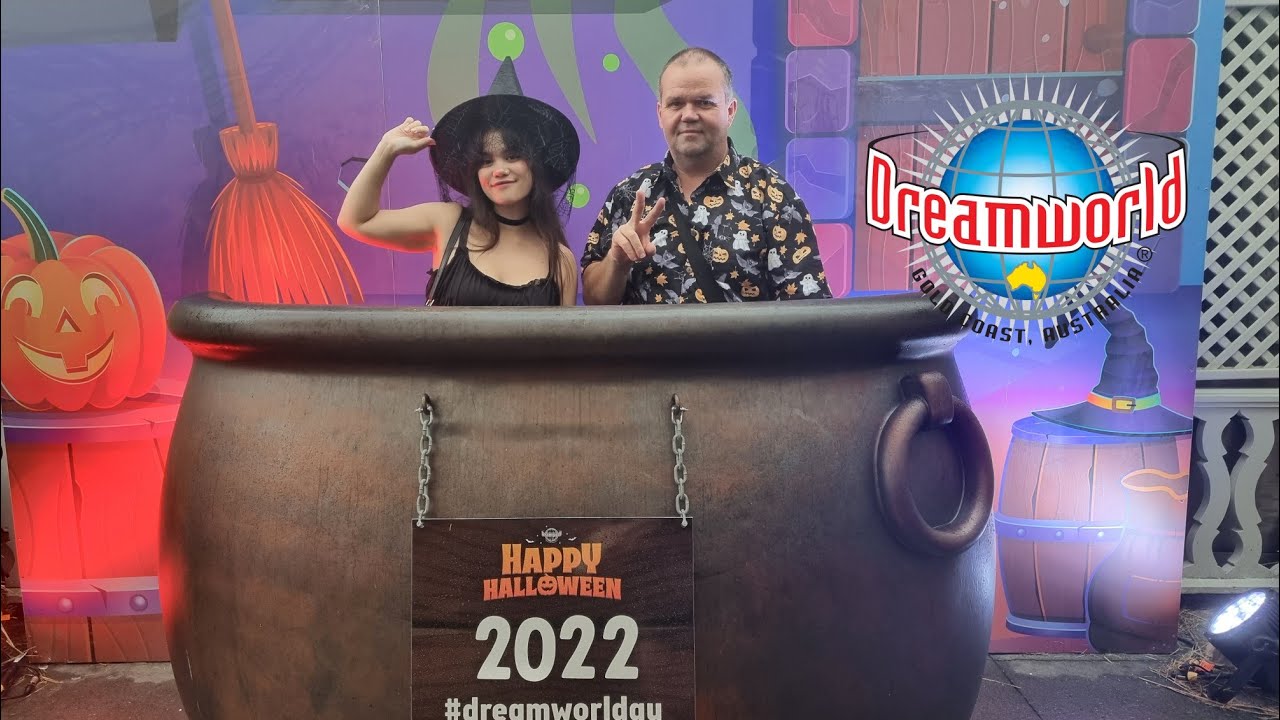 Happy Halloween at Dreamworld. Gold Coast, Australia. - YouTube