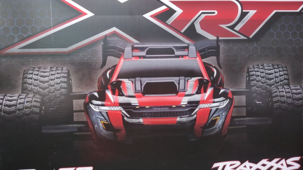 Traxxas XRT!!! fresh out the box! unboxing! - YouTube