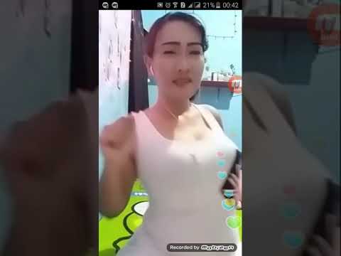 Bigo live  terbaru- tante dence sambil mendesai  by:  i