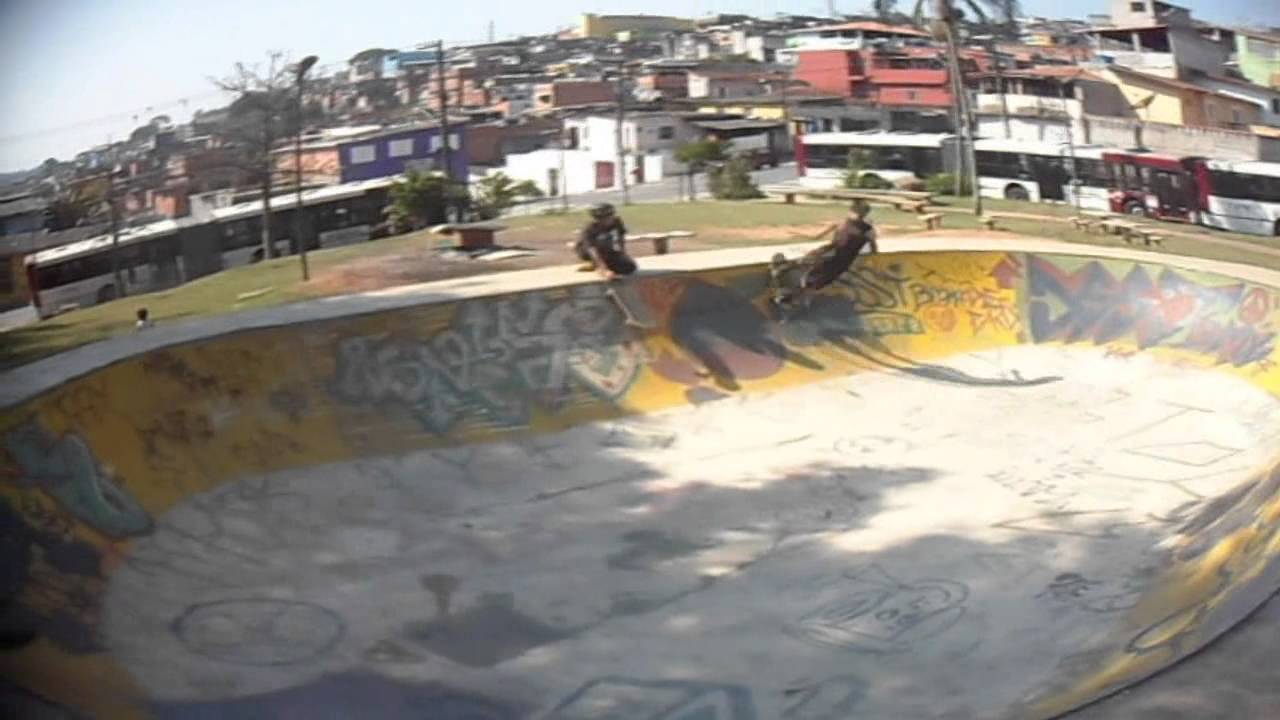 OLD SPOT - VERT TRICKS - YouTube