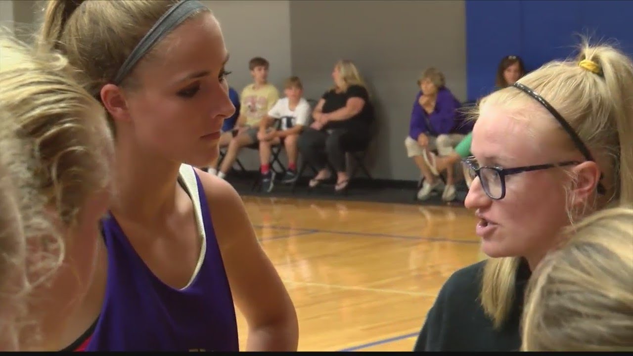 Tori Oaks feature - YouTube