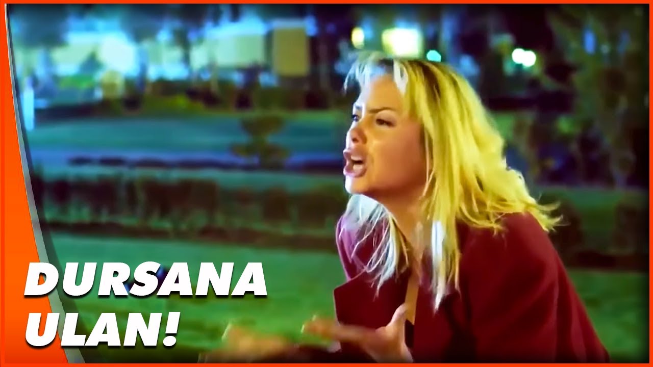 Bu Kadın da İkide Bir Ortaya Çıkıyor! | Abuzer Kadayıf Türk Komedi ...