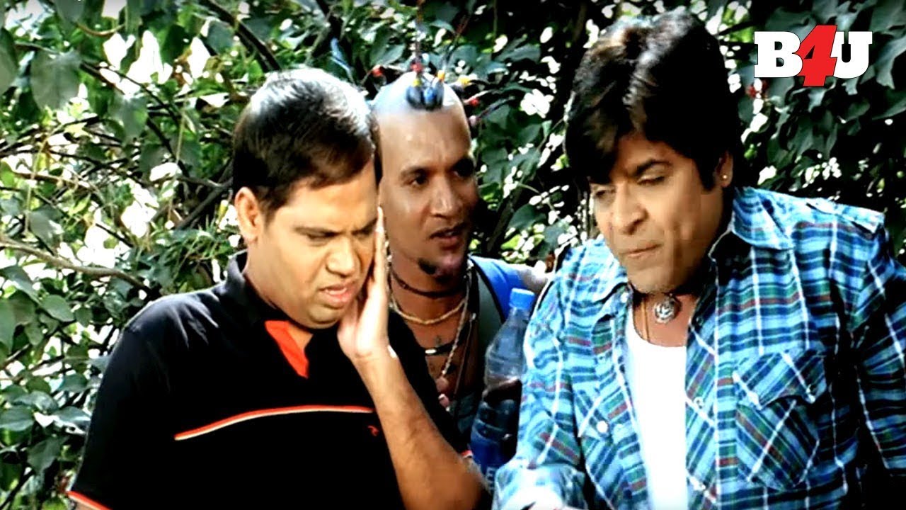 Funny Assistants Get Slapped | Hum Hai Champions Comedy Scene | B4U Mini Theatre - YouTube