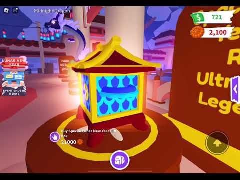 Opening the new luner new year boxes *SHOKING*