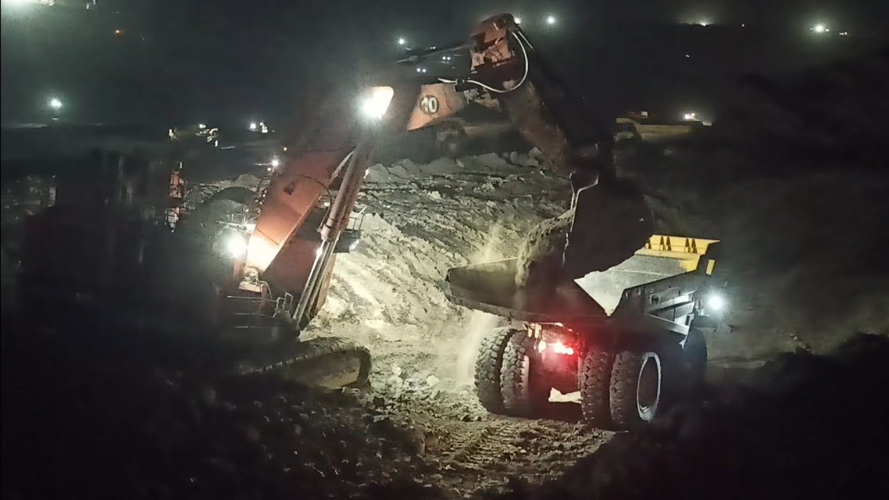 Mine situation from afternoon to evening #mining #heavyequipment - YouTube