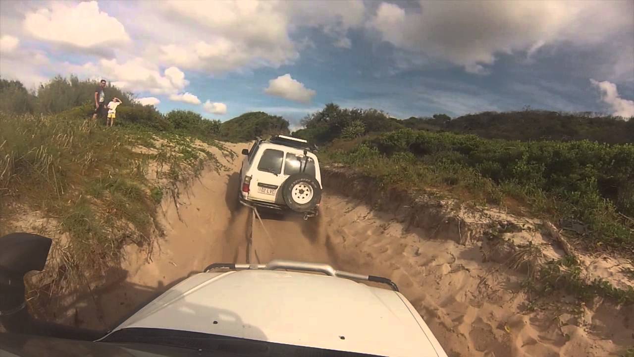 Nagala Rocks towing - YouTube