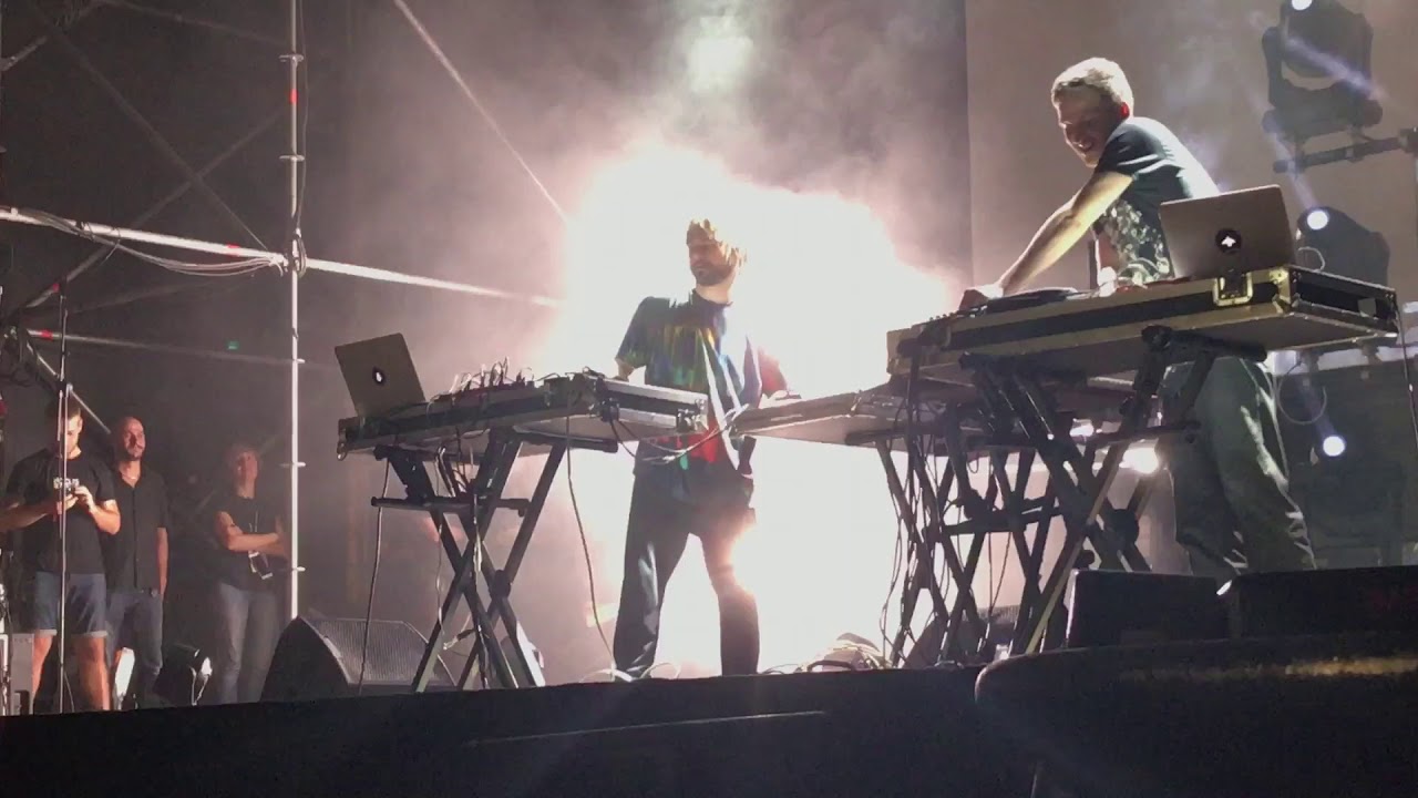Kiasmos DJ Set - YouTube
