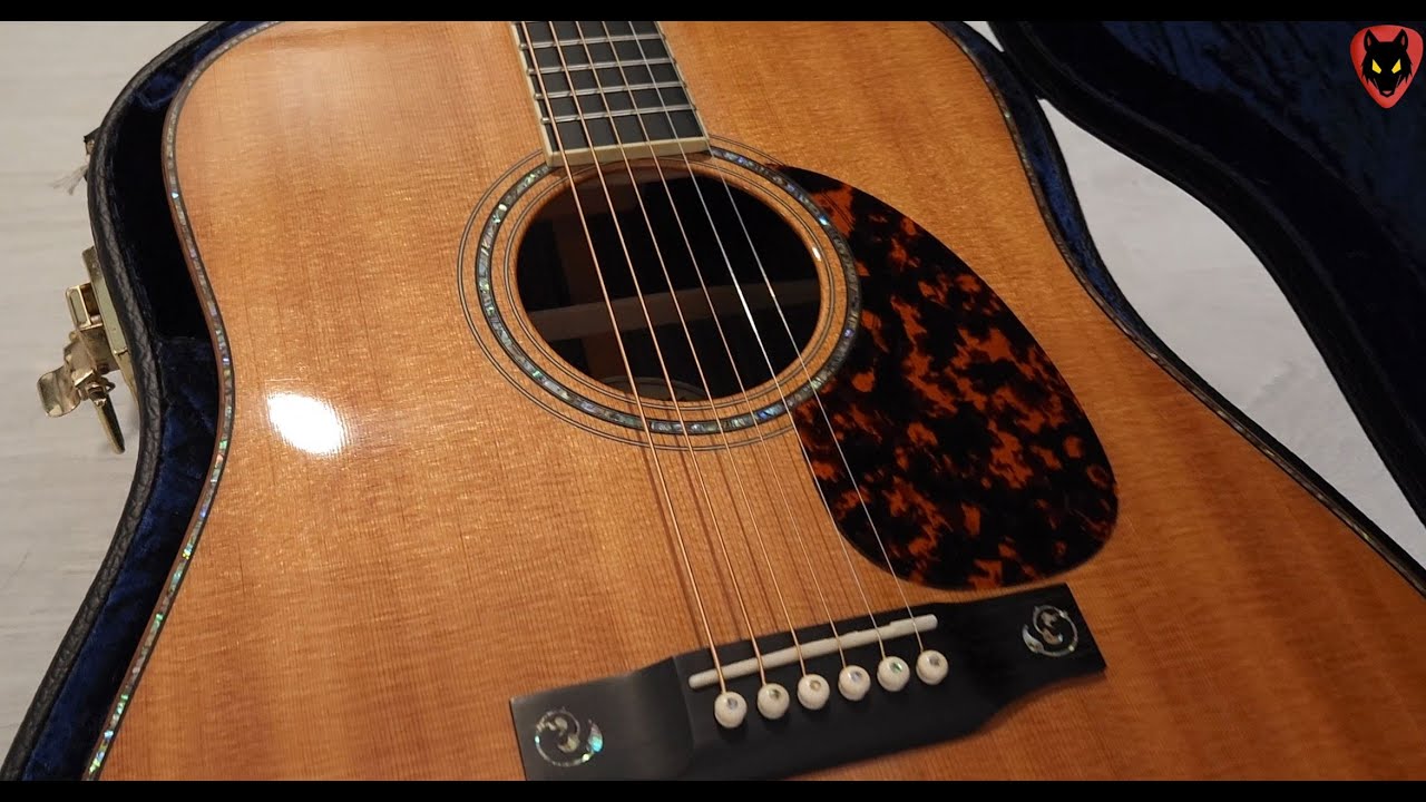 The Larrivee D-10 (2012) - YouTube