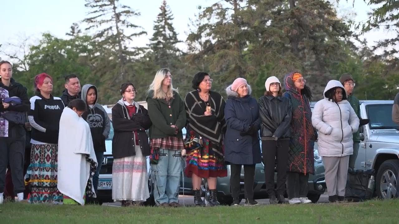 Sunrise ceremony marks Indigenous Peoples’ Day in Minnesota - YouTube