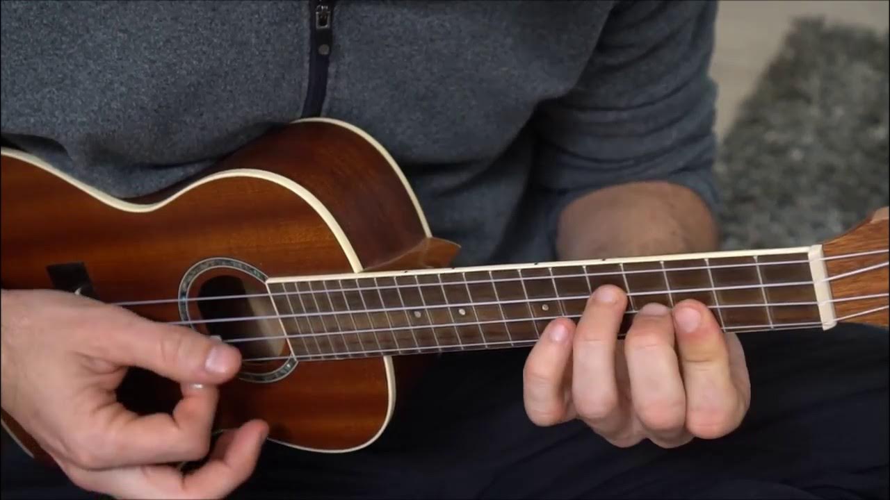 Carol of the Bells (Ukulele) - YouTube