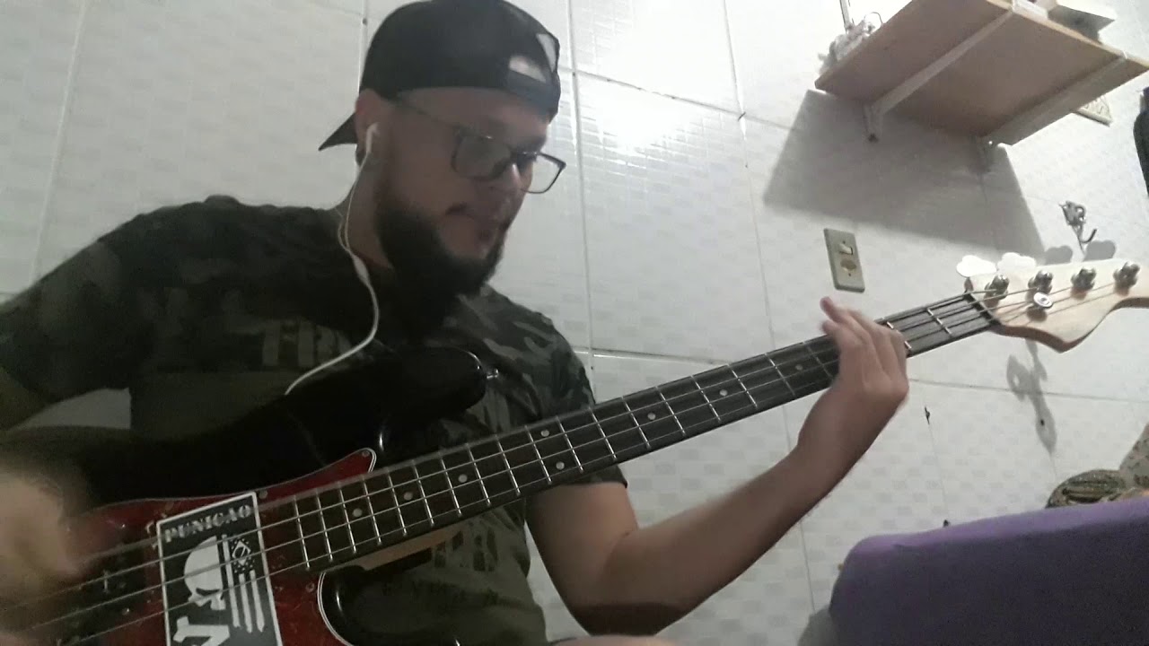 Rodox - 1000 Megatons ( bass cover) - YouTube