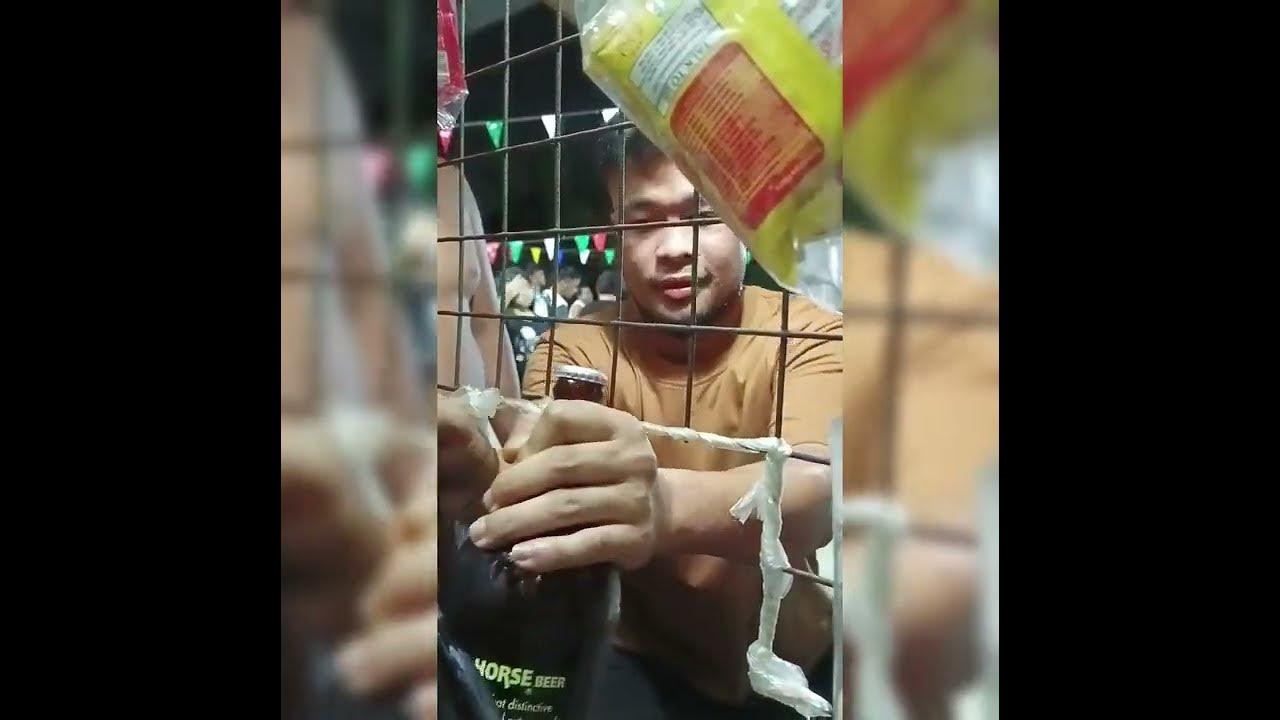 Ganito talaga ako mag tinda sa mga customers bumili ka or bibili ka ...