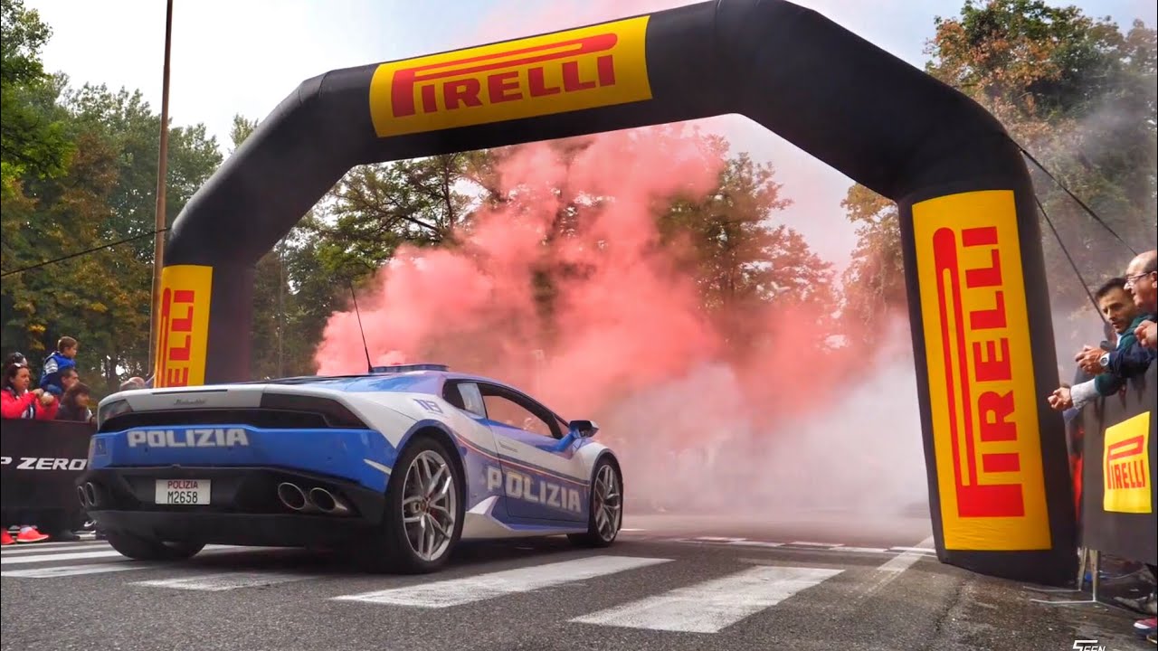 Craziest Italian Supercar Street Race - YouTube