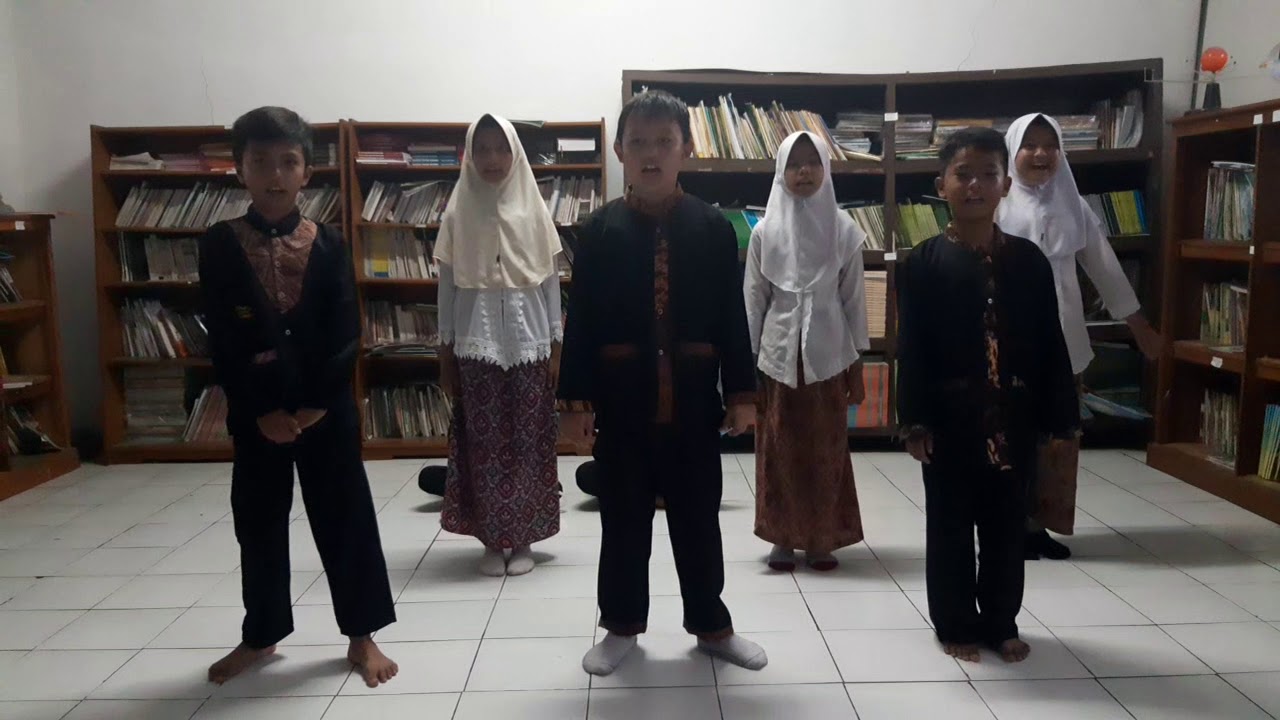 Lagu daerah tokecang - YouTube