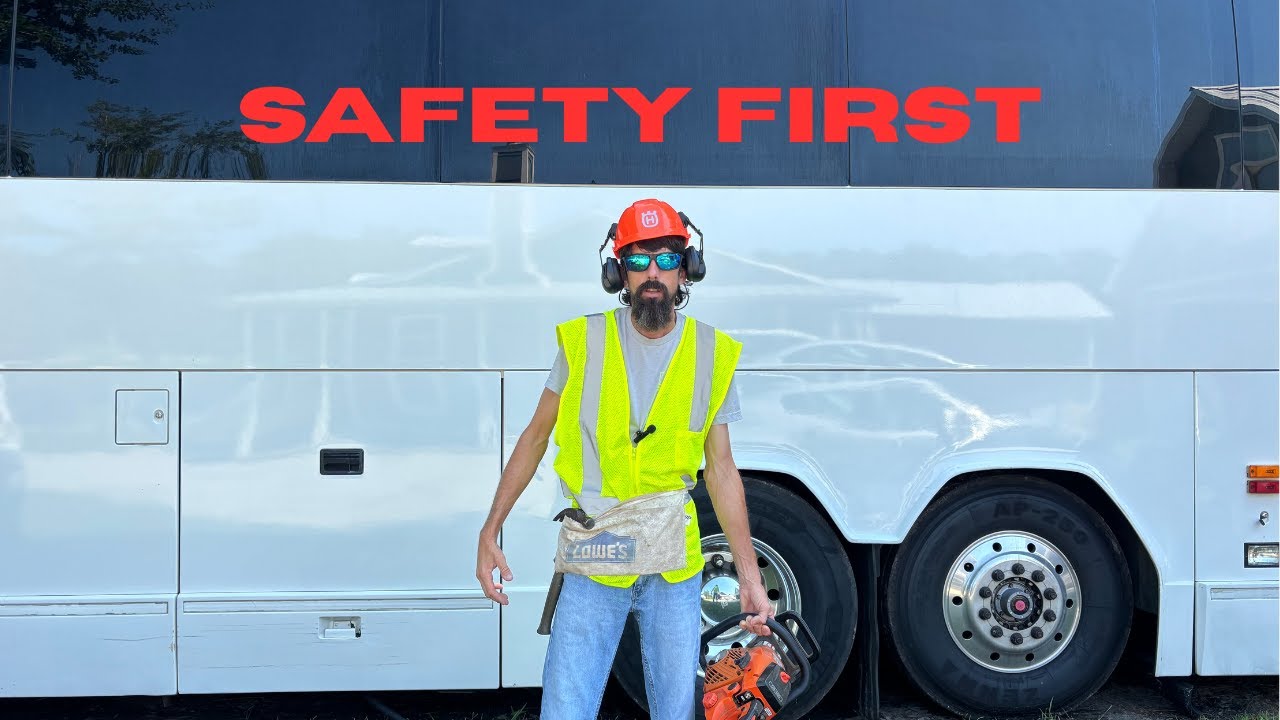 HOW TO DRIVE A PREVOST BUS - MOTORHOME DRIVING SAFETY RULES - YouTube