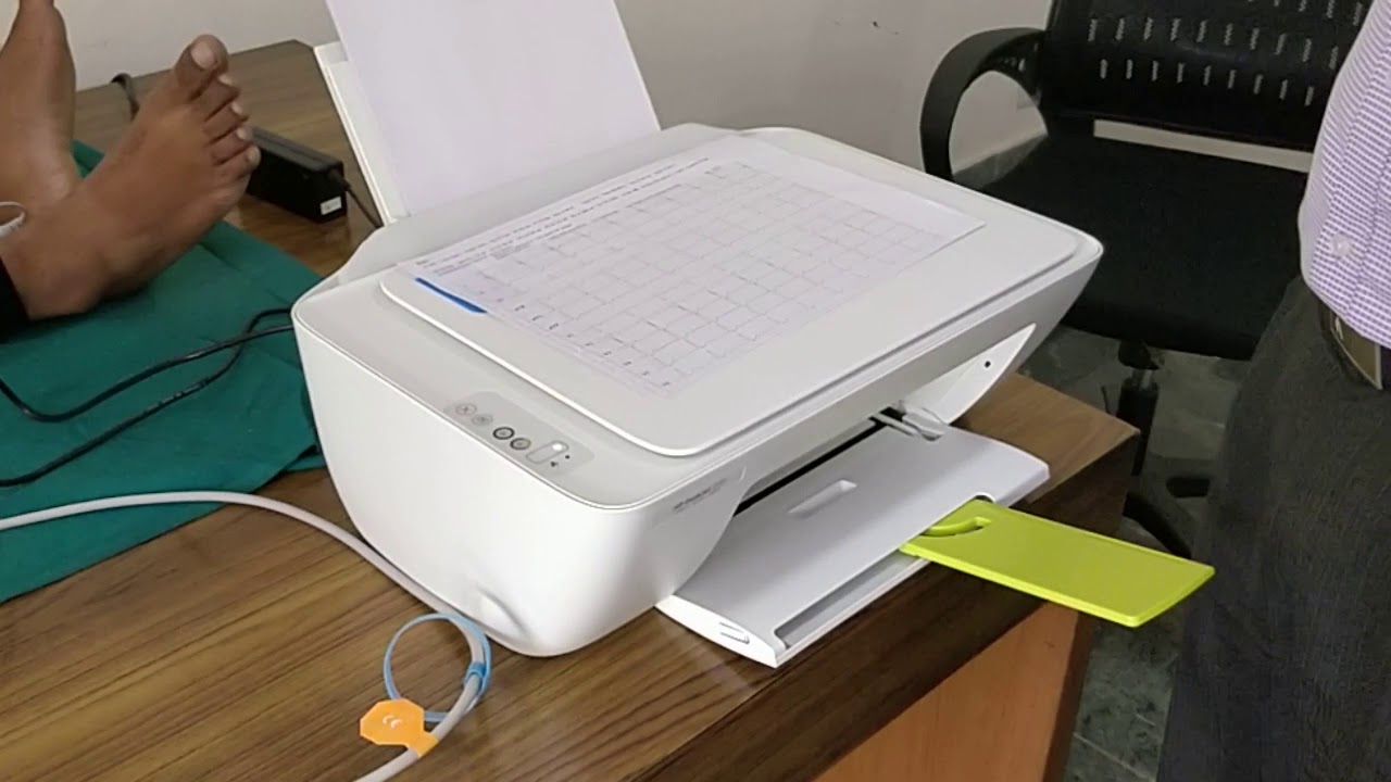 ECG Machine | ECG Machine Demo | ECG Machine Tutorial - YouTube