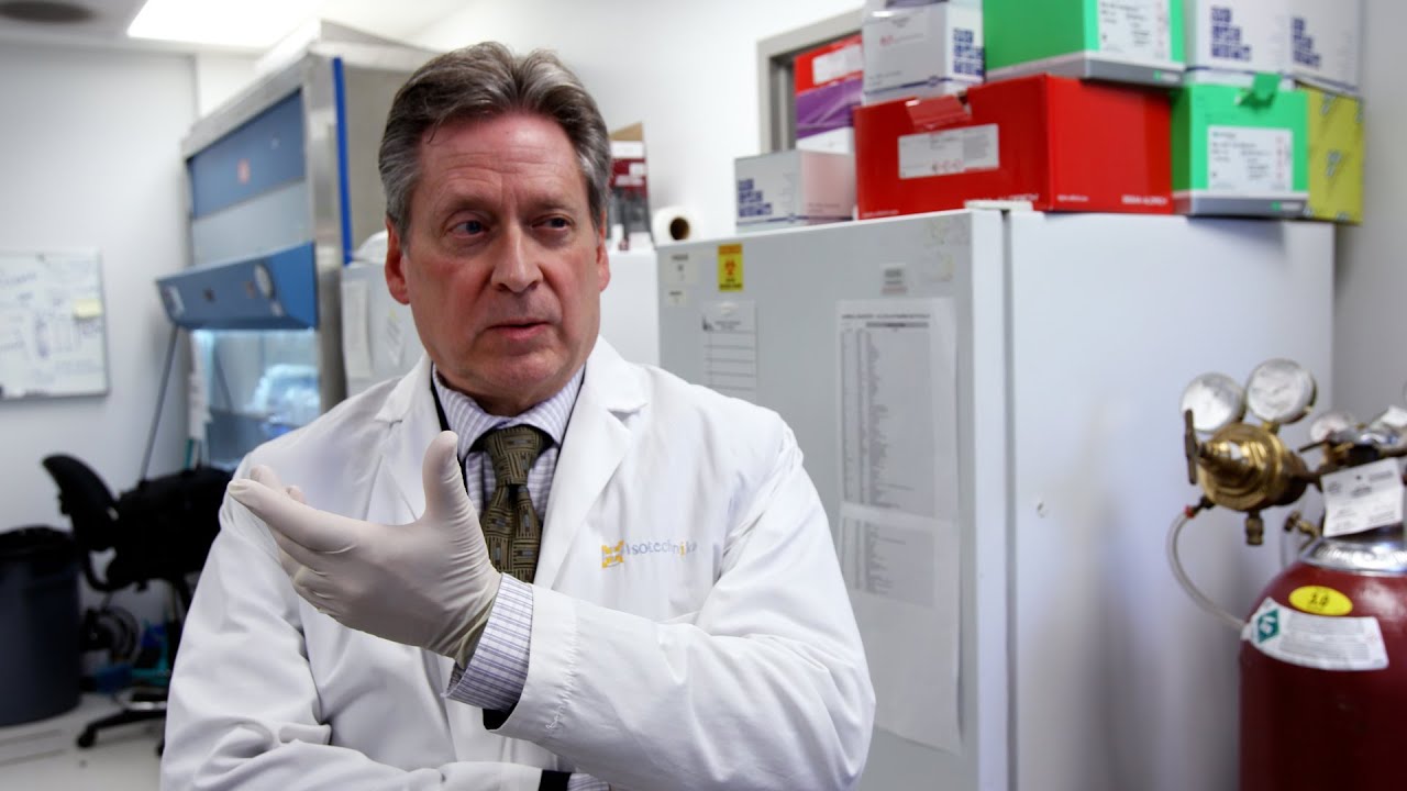 U of A Distinguished Alumni Awards 2022: Robert Thomas Foster - YouTube