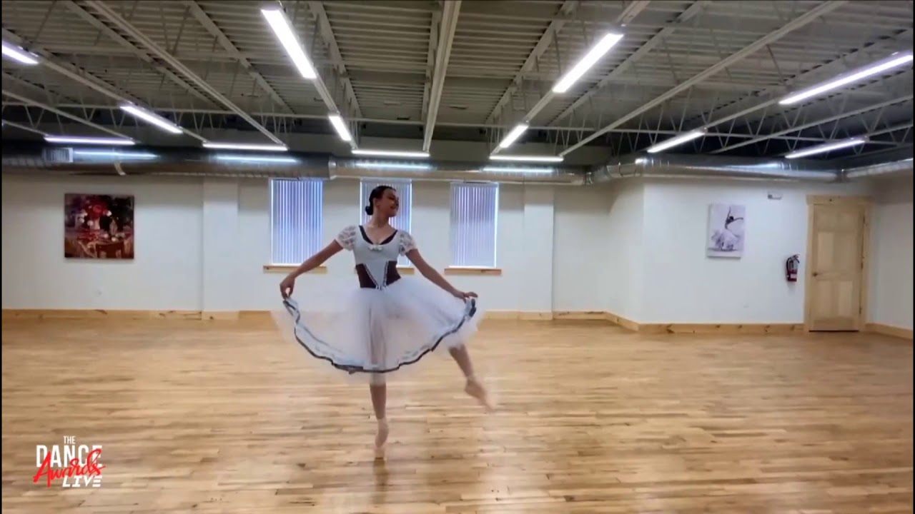 Swanhilda Variation (Eliza Farr) - YouTube