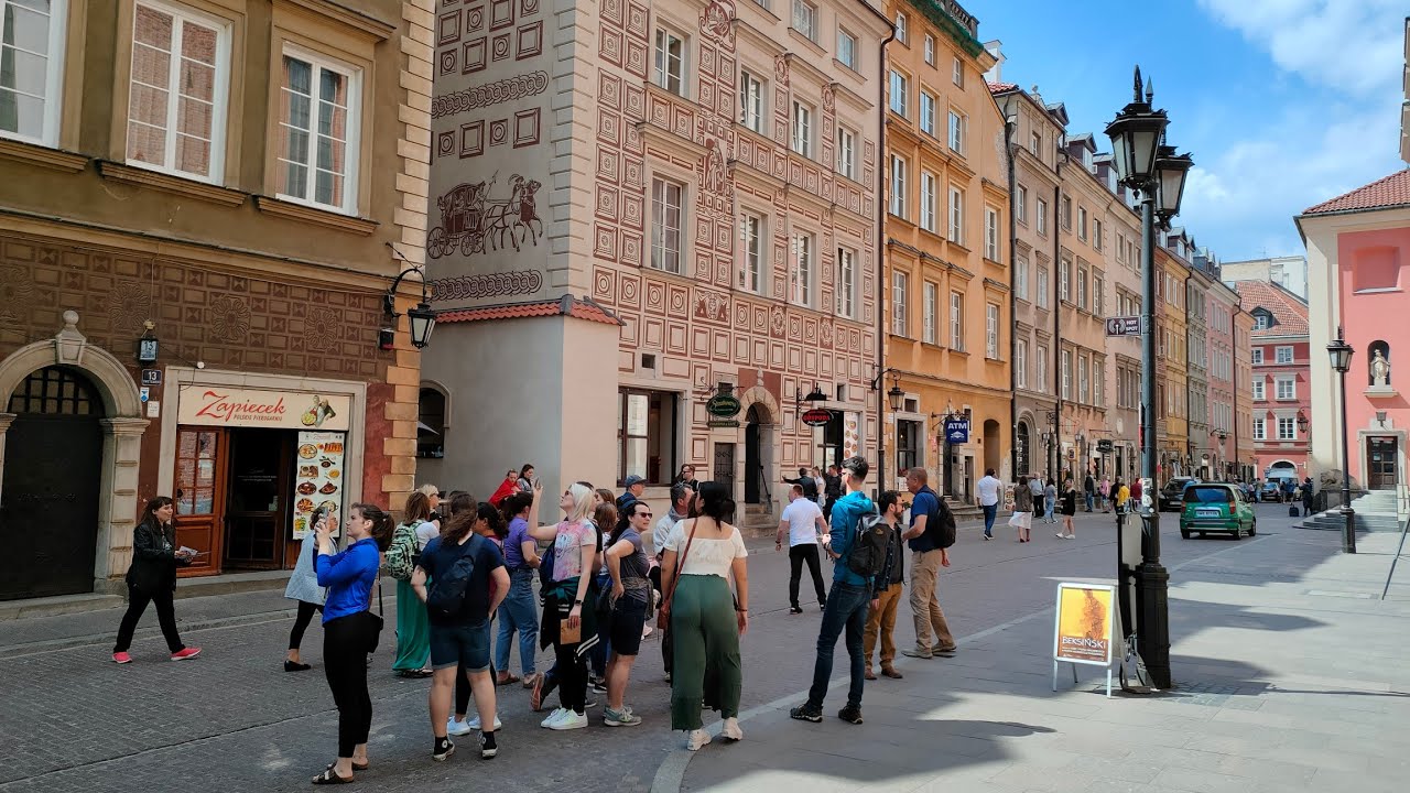 🇵🇱 Poland walk-in beautiful Warsaw. 2022 - YouTube