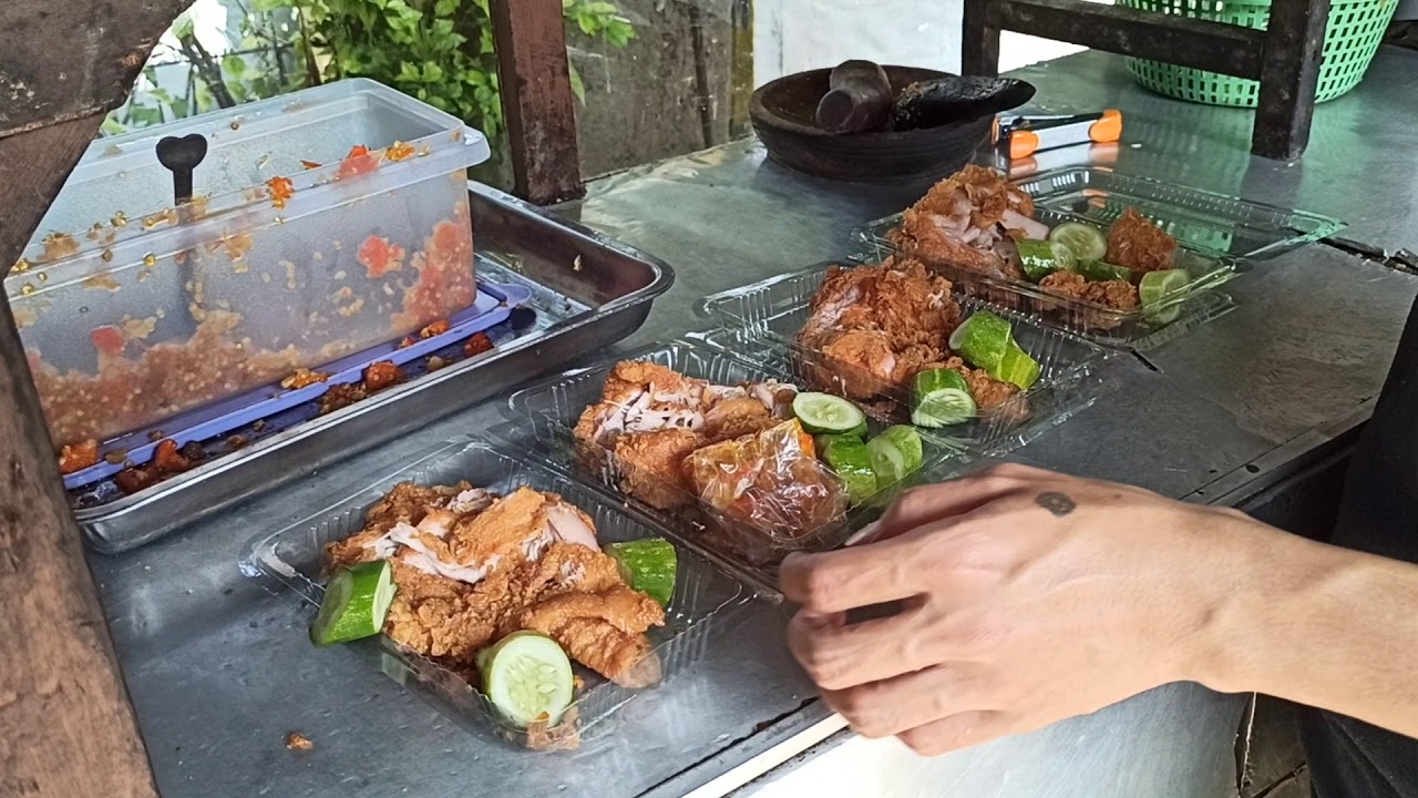 AYAM TEPUNG AGUS CRISPY | 1 HARI LUDES 100 KG!!! | JANGAN NGAKU PECINTA ...