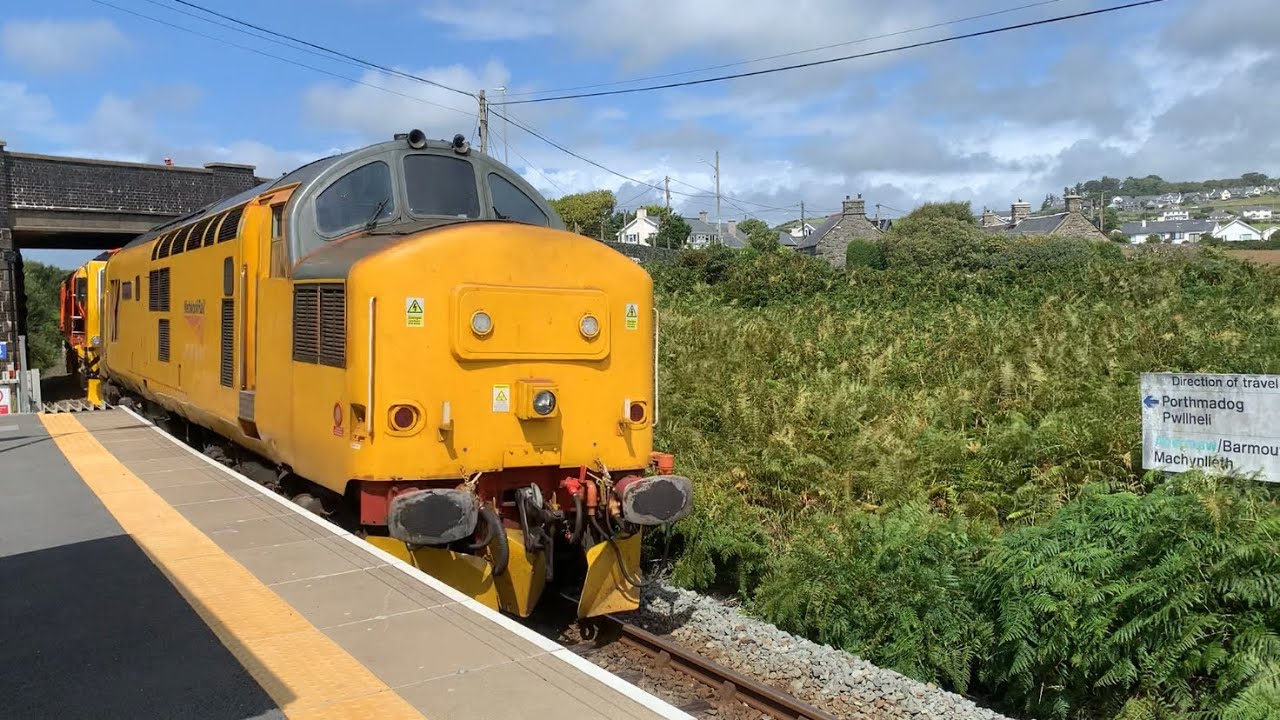 Class 97 + USP5000 | 97303 Dave Berry + DR77910 | Network Rail / Colas ...