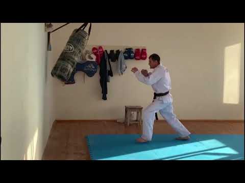 Kamran Muəllim karate hərərkətləri