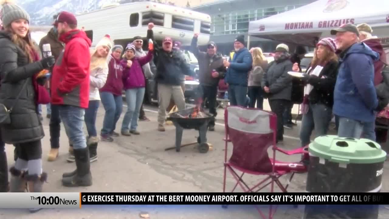 WATCH: Excited fans tailgate before the Brawl of the Wild - YouTube