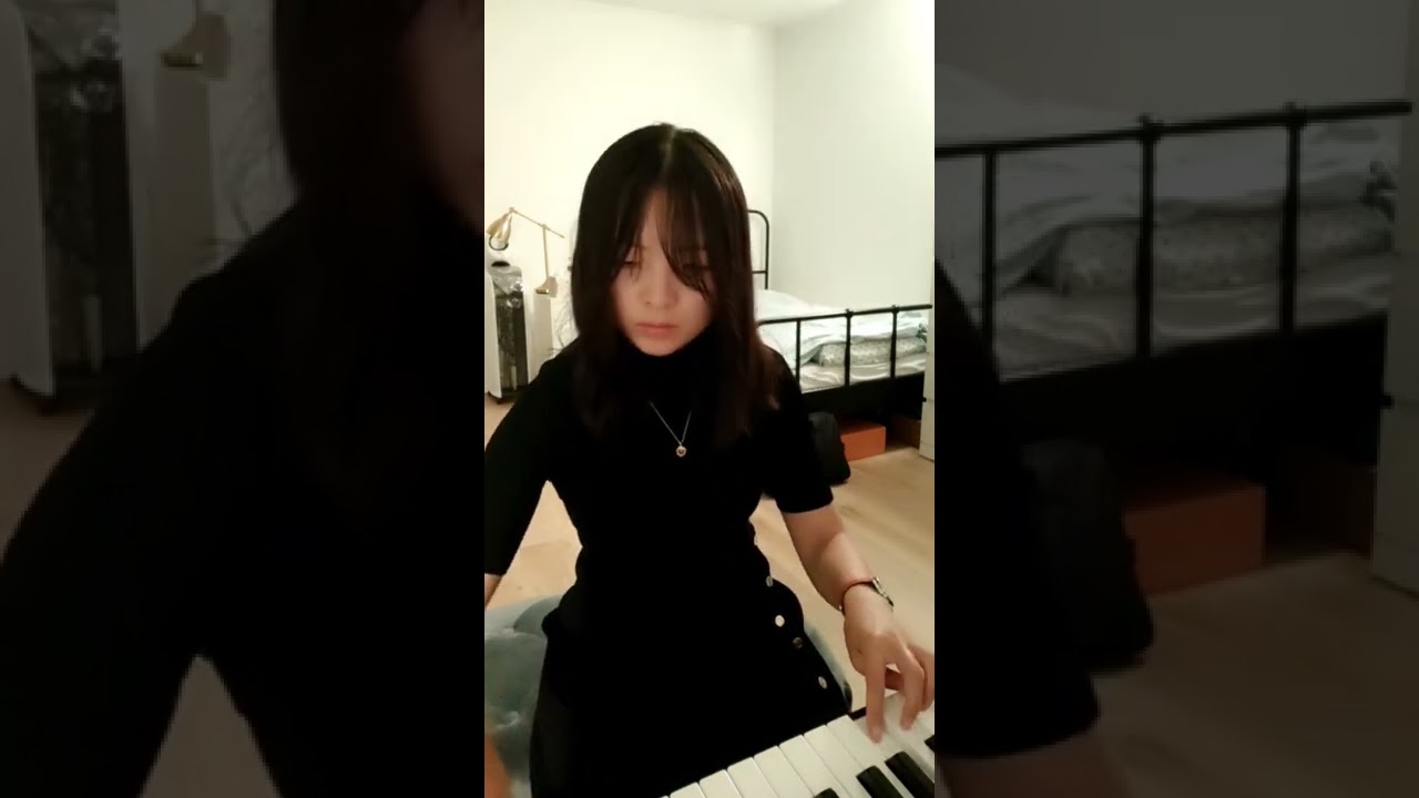 夜的钢琴曲 cover - YouTube