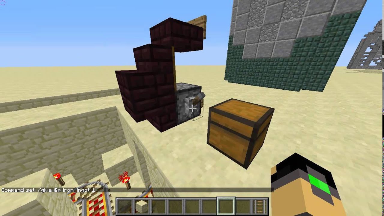 Minecraft Tutorial: Efficient Gambling Machine - YouTube
