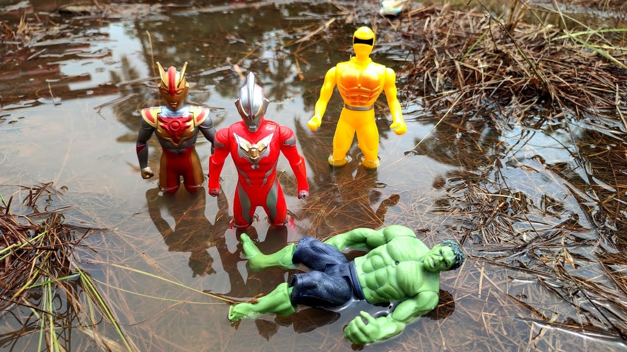 Cari Mainan Superhiro Dilokasi Baru Selesai Banjir Kapten America ...