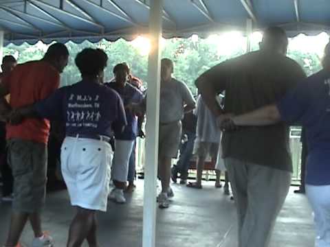 MJ's Detroit Hustle Soul Line Dance - YouTube