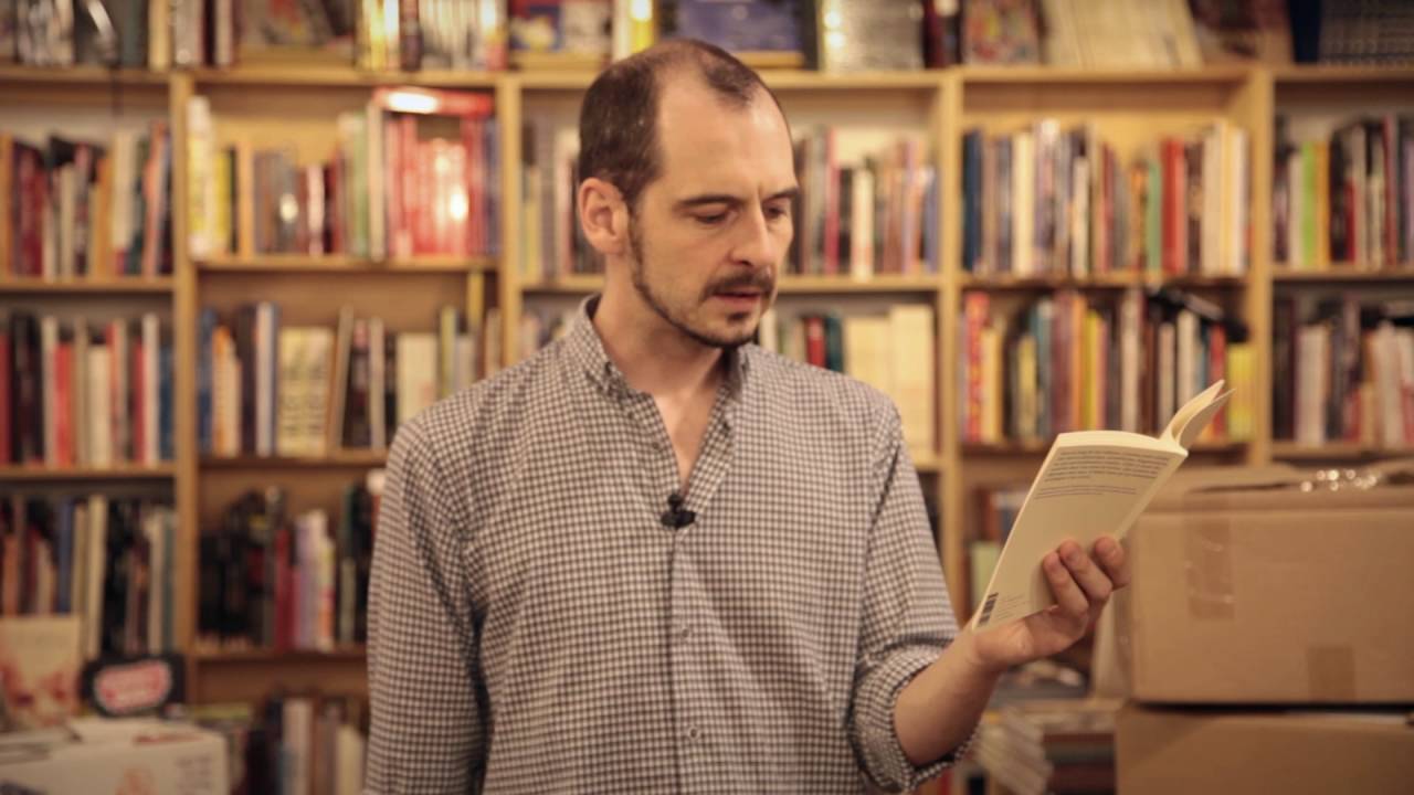 David Turgeon lit La raison vient à Carolus - YouTube