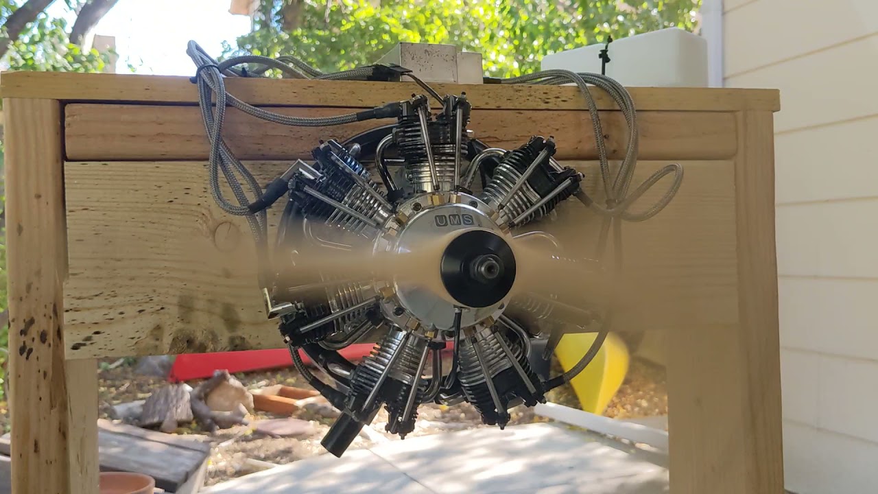 UMS 7-90 Radial Gas Engine 7 Cylinders - YouTube