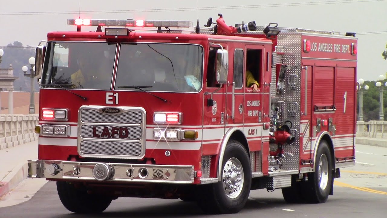 LAFD Engine 1 & Rescue 1 (reserve) Responding - YouTube