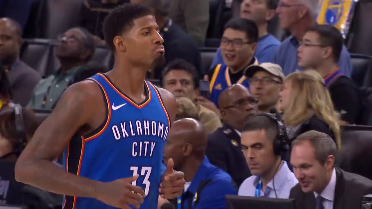 Steph Curry, Warriors raise banner before season opening win vs Thunder ...