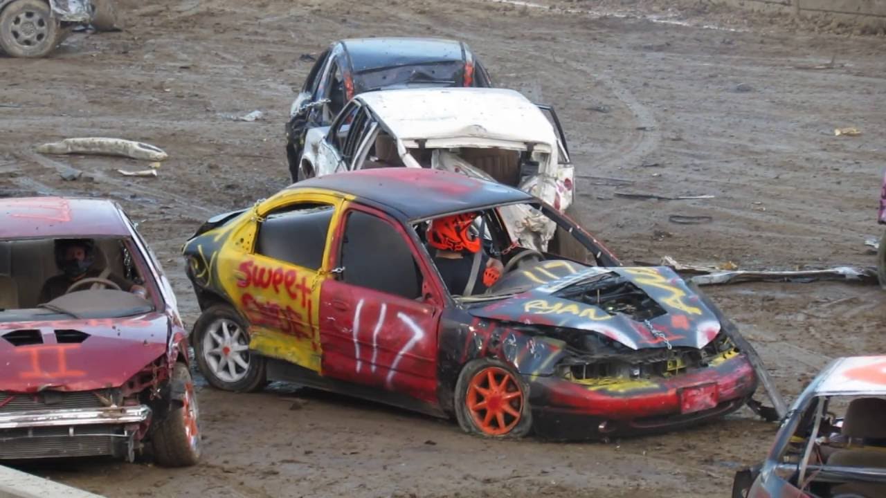 2016 Small Car Demolition Derby in Greenwich NY Washington County Fair ...