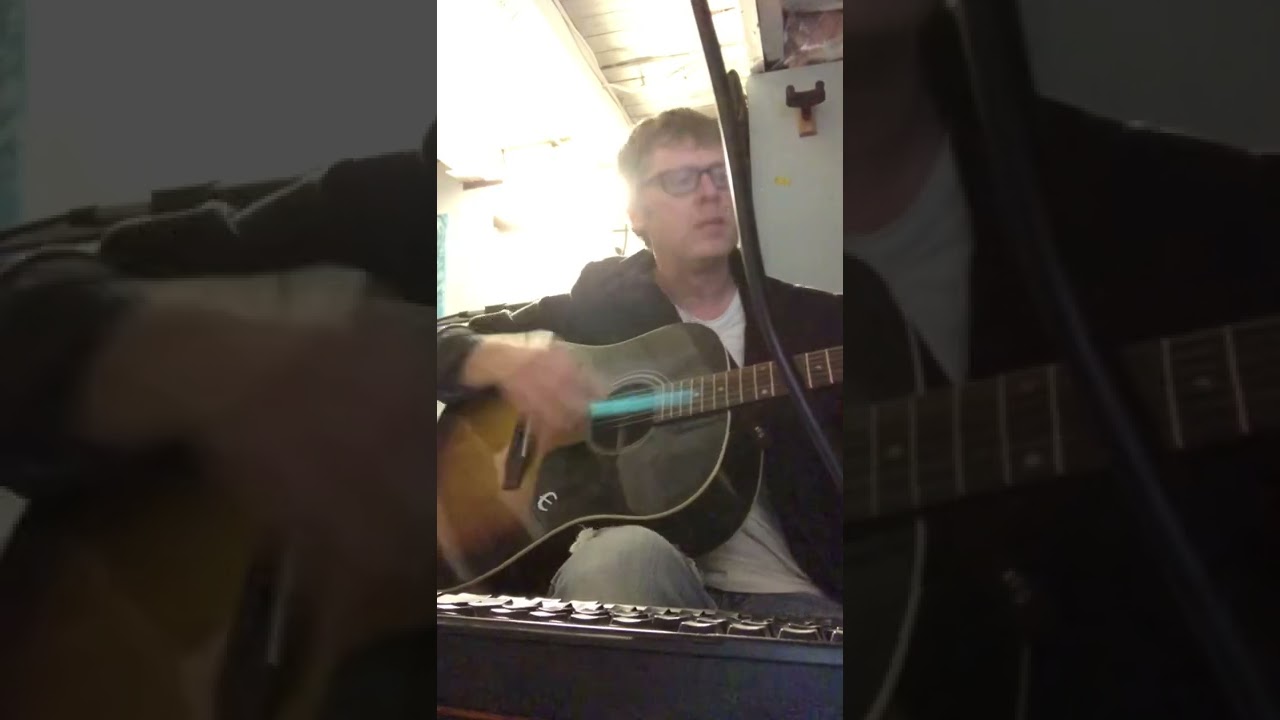 keep on knocking - YouTube