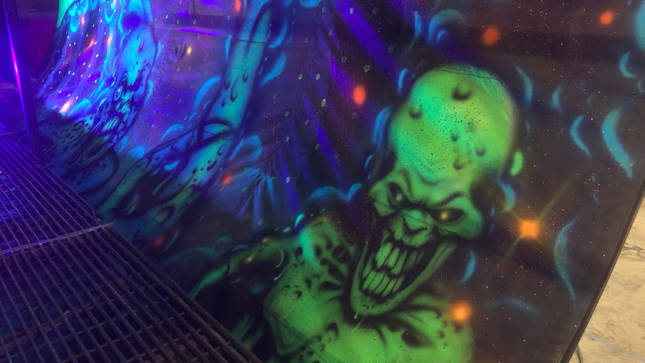 The Crazy Clown Maze, 2nd Phase..The Spinning Tunnel! - YouTube