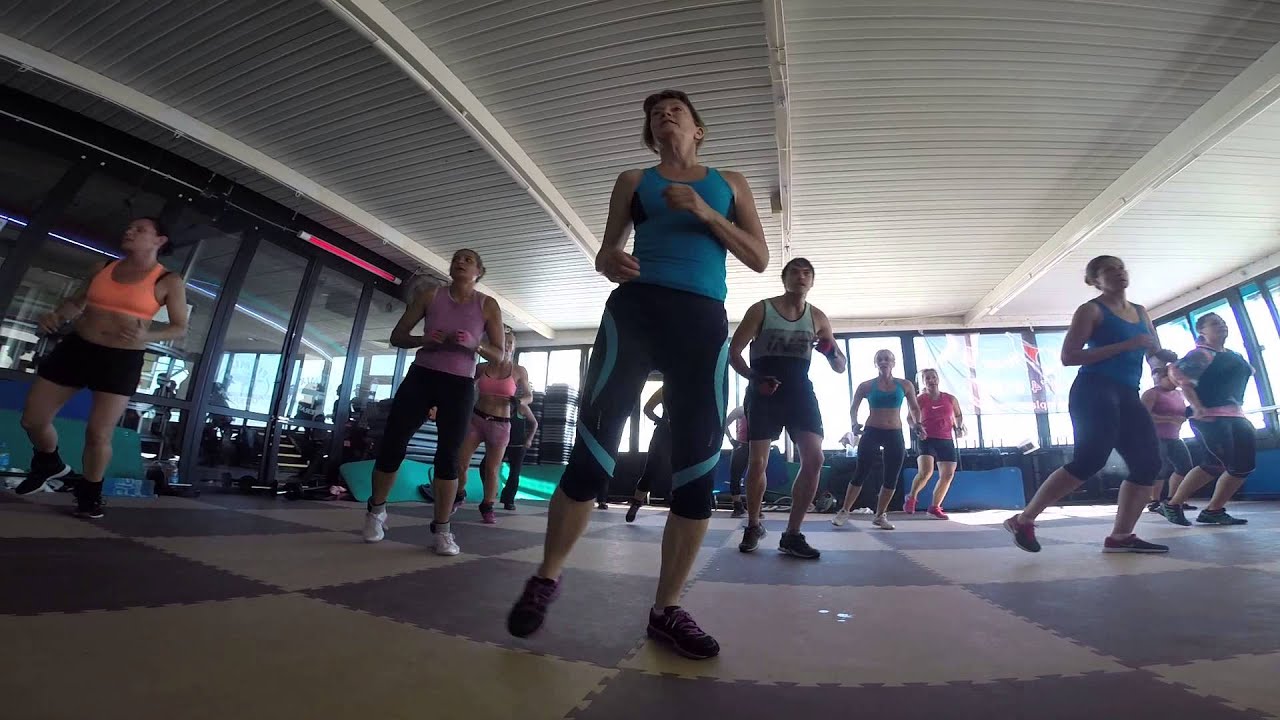 Clase de Cardio Gap Gym Plaza - YouTube